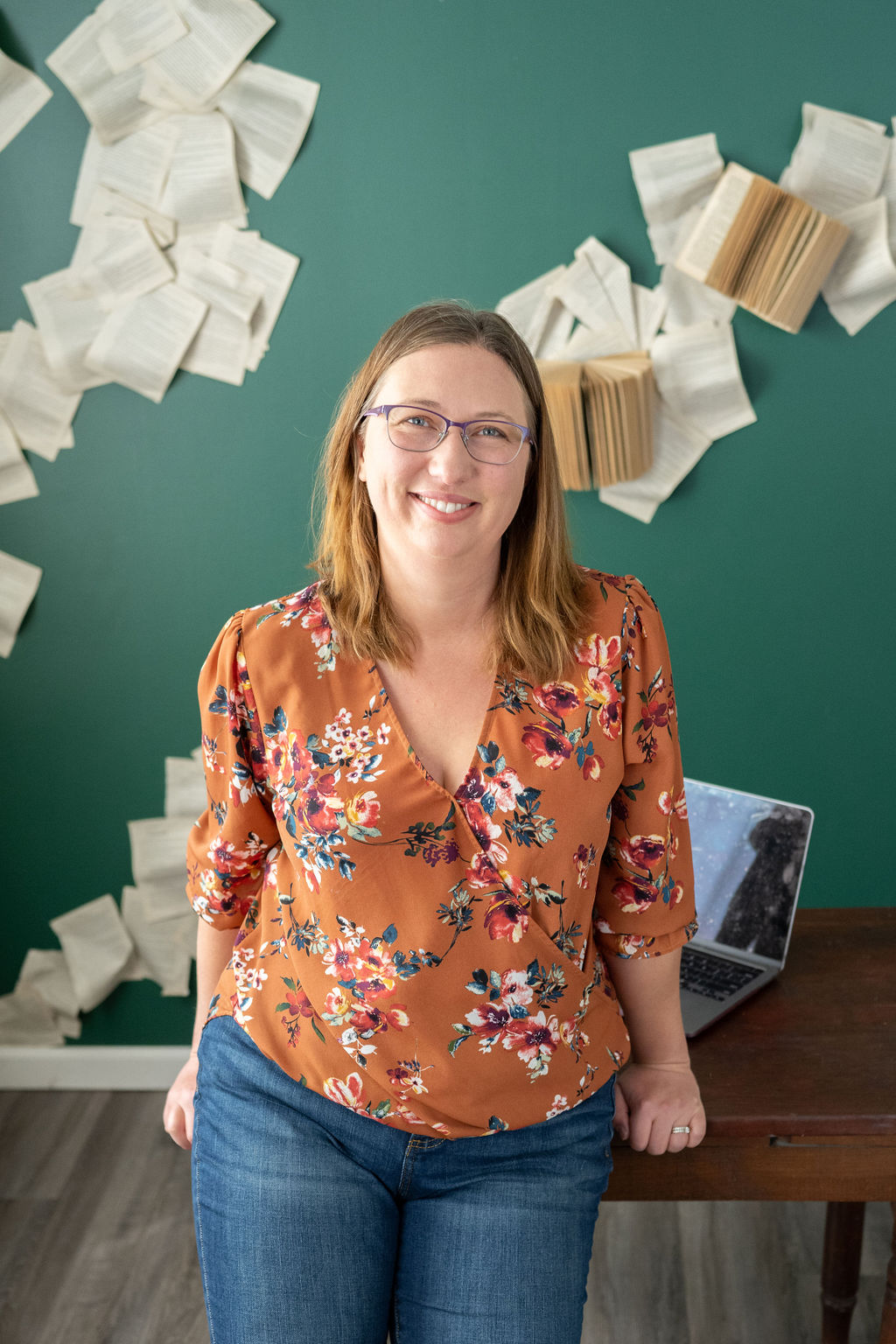 The Name is Bonde, Meghan Bonde - The Communicators